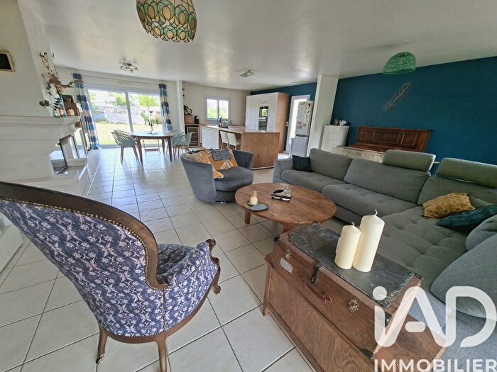 Quinçay : Maison 7 pièces à vendre