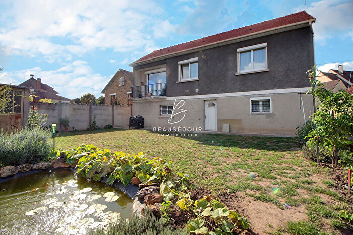 Maison à vendre - Saint-Germain-lès-Arpajon - 7 pièces - 4 chambres