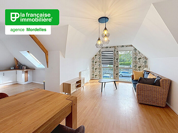 Appartement à louer - Bréal-sous-Montfort - 3 pièces - 2 chambres