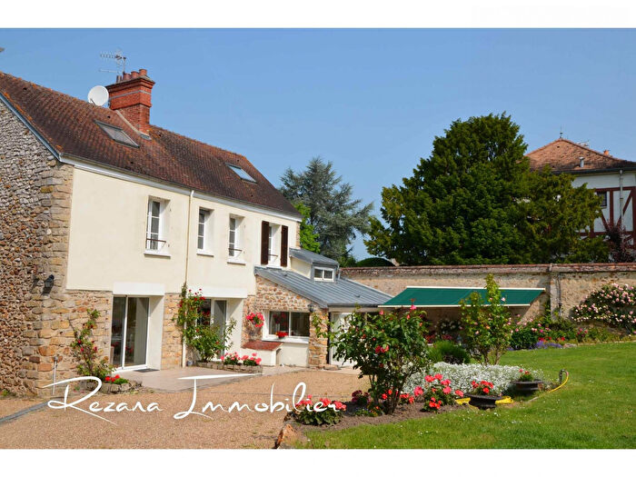 Maison 8 pièces à Samoreau, à vendre