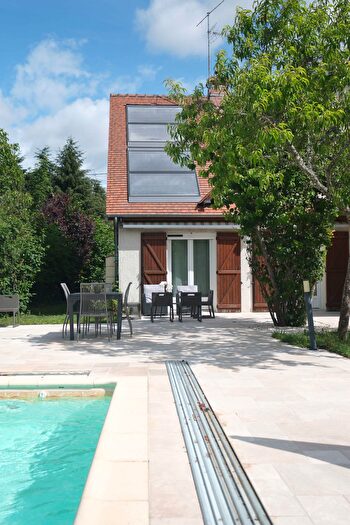 Maison 7 pièces à Boigny-sur-Bionne, à vendre