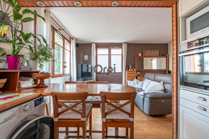 Appartement à vendre - Champigny-sur-Marne, Maroc, Fourchette, Polangis - 4 pièces - 3 chambres