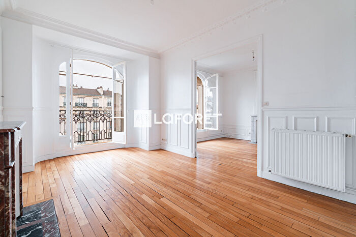 Appartement 4 pièces à louer à Clichy, Centre-ville