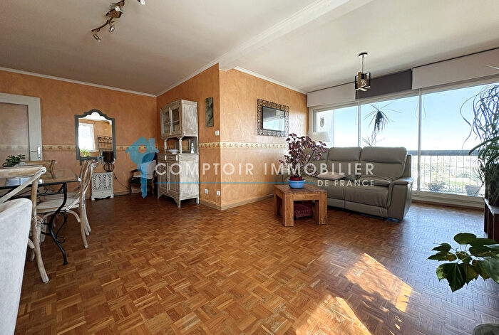 Appartement à vendre - Nîmes, Puech du Teil - 1 pièce - 2 chambres