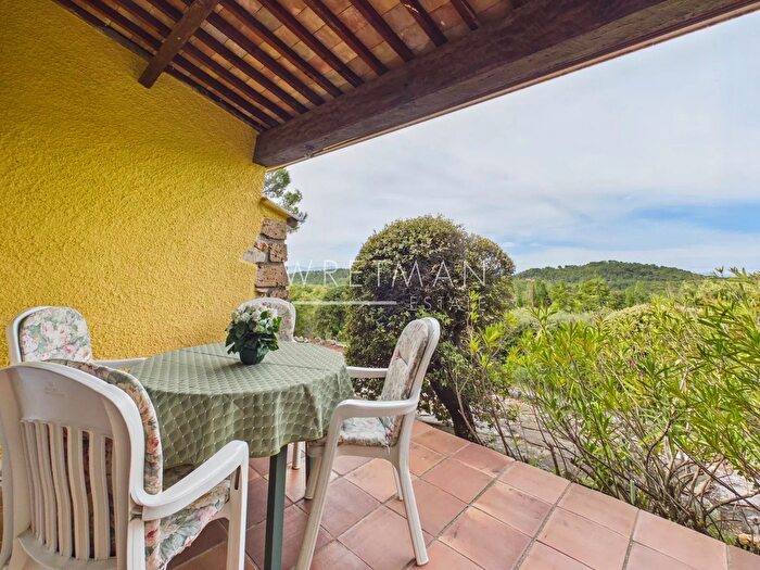 Maison 4 pièces à vendre à Tourtour