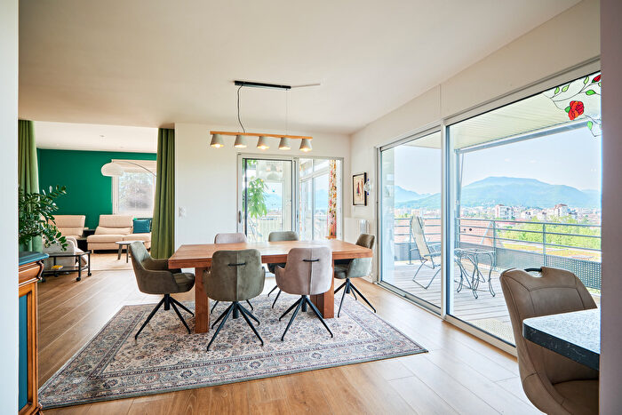 Appartement à vendre - Annecy-le-Vieux, Annecy-le-Vieux Nord - 6 pièces - 4 chambres