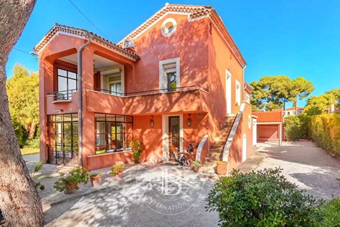Maison 8 pièces à vendre - Carry-le-Rouet
