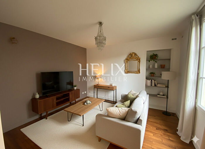 Maison 4 pièces à Le Vésinet, Coeur de Ville, à vendre