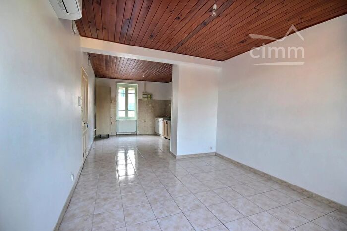 Appartement à louer - Rochemaure - 3 pièces - 2 chambres