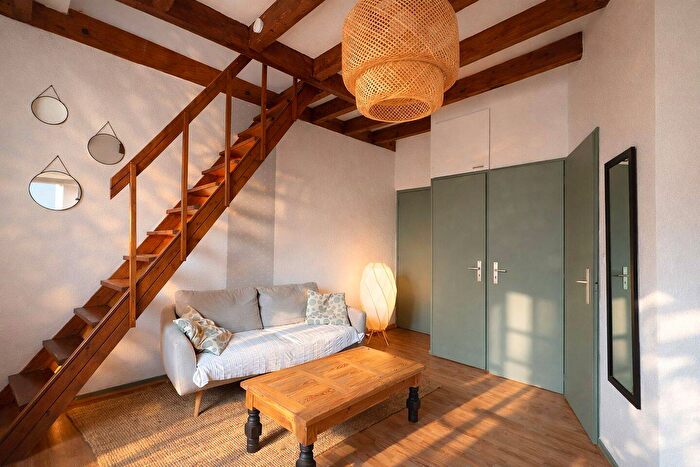 Appartement à louer - Mon Désert-Jeanne dArc, Nancy - 3 pièces - 2 chambres