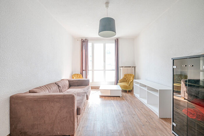 Appartement à vendre - Clermont-Ferrand, Jaude, Fontgiève Saint-Alyre - 2 pièces - 1 chambre
