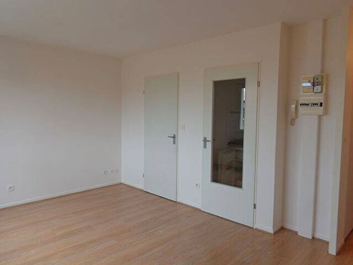 Barbâtre-Saint Remy-Verrerie, Reims : Appartement 1 pièce à louer