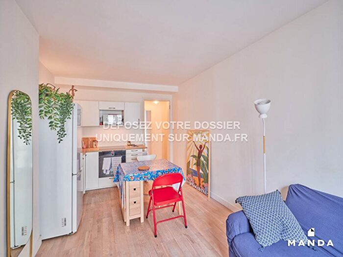 Appartement 2 pièces à Amiraux-Simplon-Poissonniers, Paris 18ème arrondissement, à louer