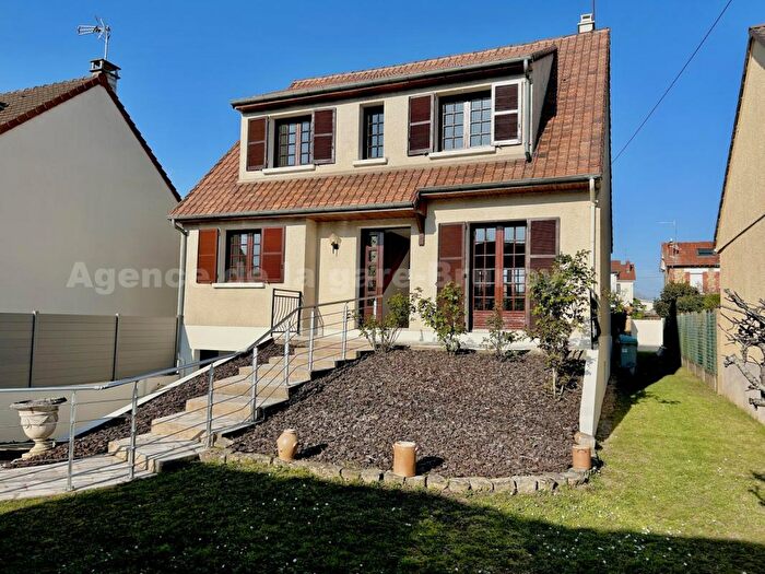 Maison à vendre - Brunoy, Centre-ville - 6 pièces - 4 chambres