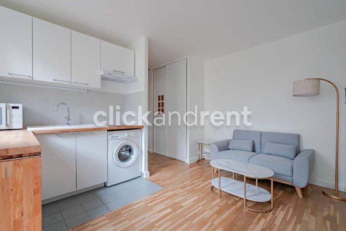 Appartement 1 pièce à Centre Ville-Vieux Puteaux, à louer
