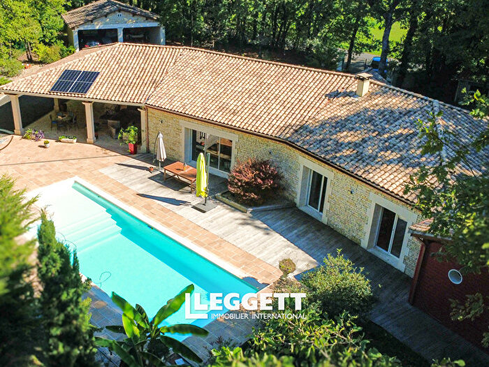 Maison à vendre - Maine-de-Boixe - 6 pièces - 5 chambres