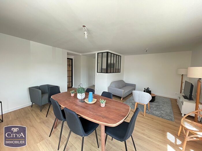 Appartement 3 pièces à vendre à Loos, Centre-ville