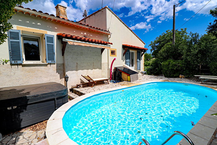 Maison à vendre - Flayosc - 4 pièces - 2 chambres