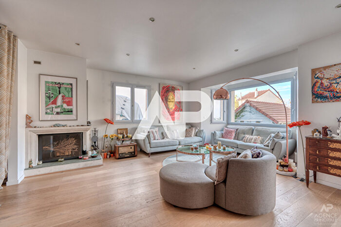 Maison à vendre - Rueil-Malmaison, Coteaux - 5 pièces - 3 chambres