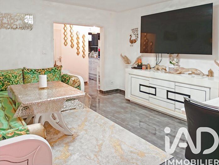 Appartement à vendre - Nîmes, Grézan - 4 pièces - 3 chambres