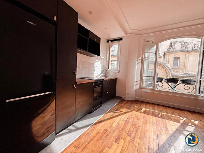 Appartement à louer - Lorette-Martyrs, Paris ème arrondissement - 1 pièce