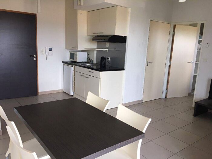 Appartement 1 pièce à Temps Perdu-La Trinque, Manosque, à louer