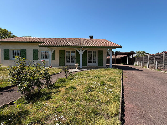 Maison 4 pièces à Lit-et-Mixe, à vendre