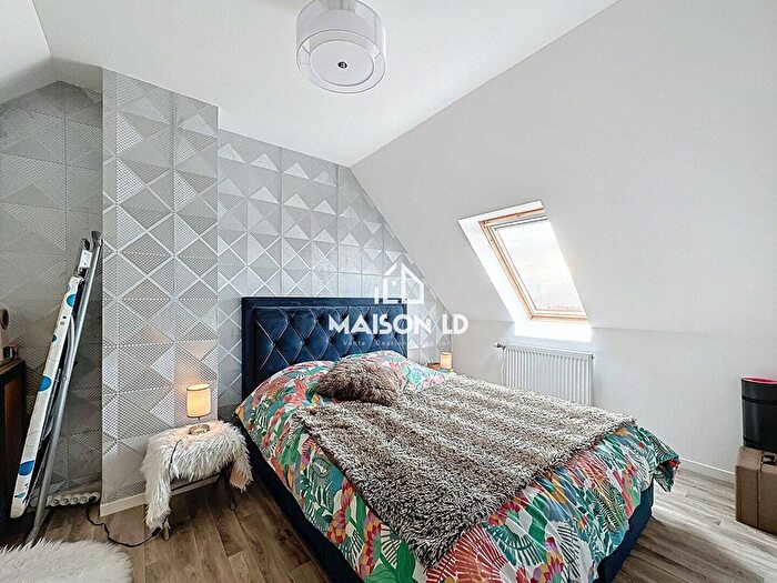 Appartement à louer - Sud, Ifs - 5 pièces - 1 chambre