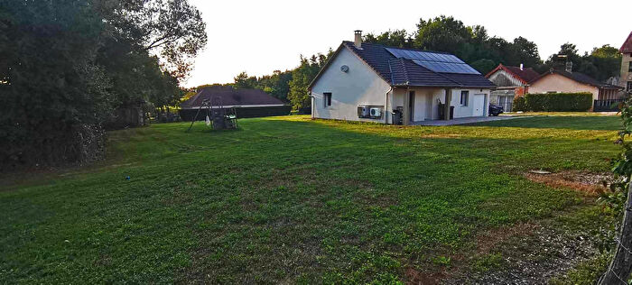 Maison à vendre - Montpont-en-Bresse - 4 pièces - 3 chambres