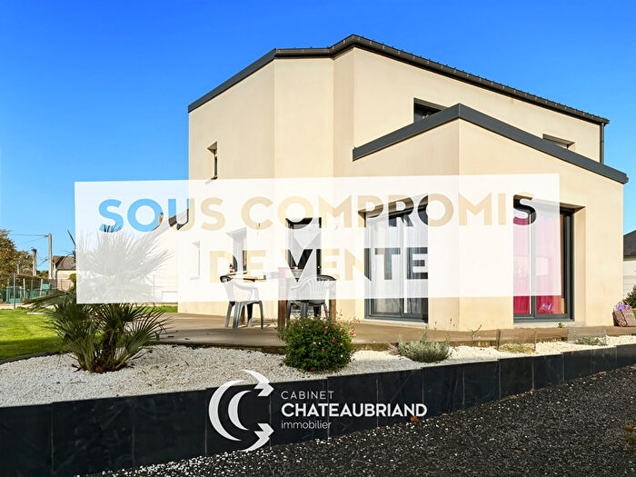 Maison à vendre - Mézières-sur-Couesnon - 5 pièces - 4 chambres