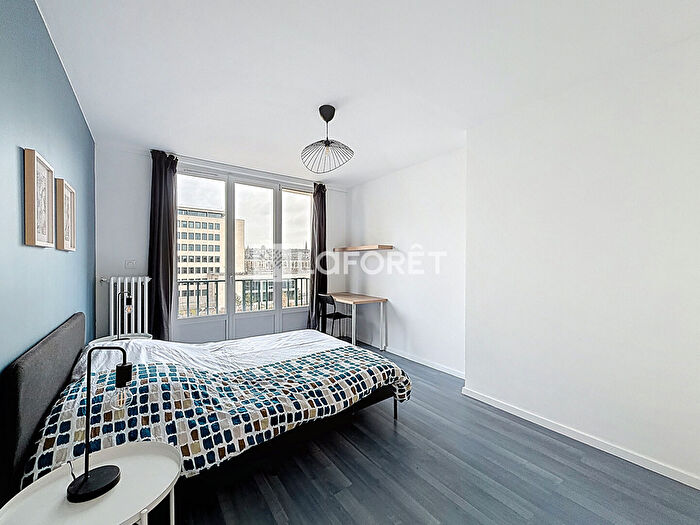 Appartement à louer - Rouen, Centre-ville Rive gauche - 4 pièces - 1 chambre