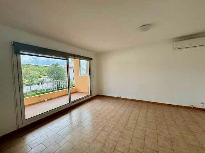 Appartement à louer - Nissan-lez-Enserune - 3 pièces - 2 chambres