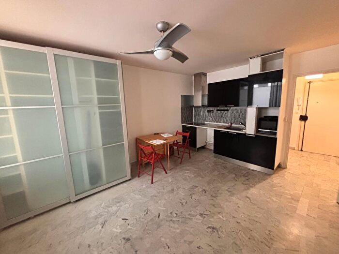 Montpellier, Gambetta - Appartement 1 pièce à louer