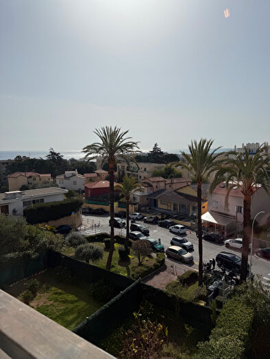 Appartement à louer - Nice, Corniche Fleurie - 1 pièce