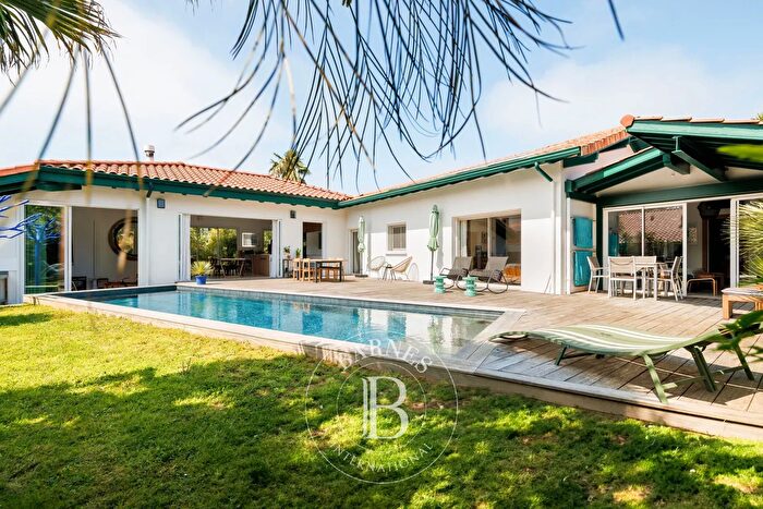 Maison à vendre - Bidart - 6 pièces - 4 chambres