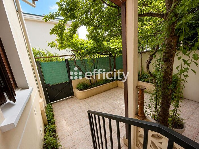 Maison 6 pièces à vendre - Colombes, Agent Sarre