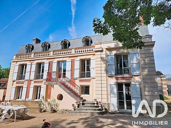 Maison 9 pièces à vendre - Mantes-la-Ville, Centre-ville