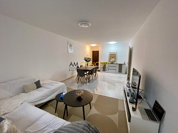 Appartement 3 pièces à Nice, Gambetta, à vendre