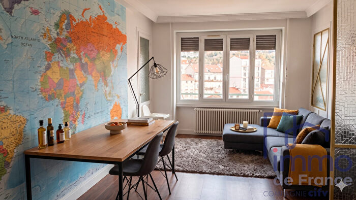 Appartement 4 pièces à Saint-Étienne, à vendre