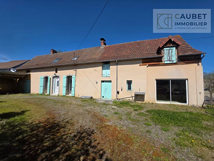 Maison 5 pièces à Odos, à louer