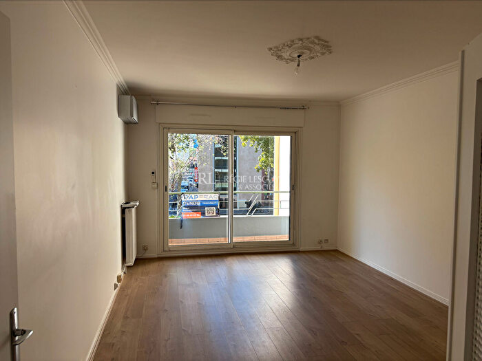 Appartement 3 pièces à Lyon 8ème, Monplaisir, à vendre