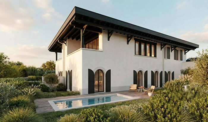 Maison 5 pièces à Saint-Jean-de-Luz, Sainte-Barbe, à vendre