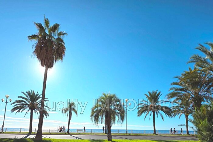 Appartement à louer - Nice - 3 pièces - 2 chambres