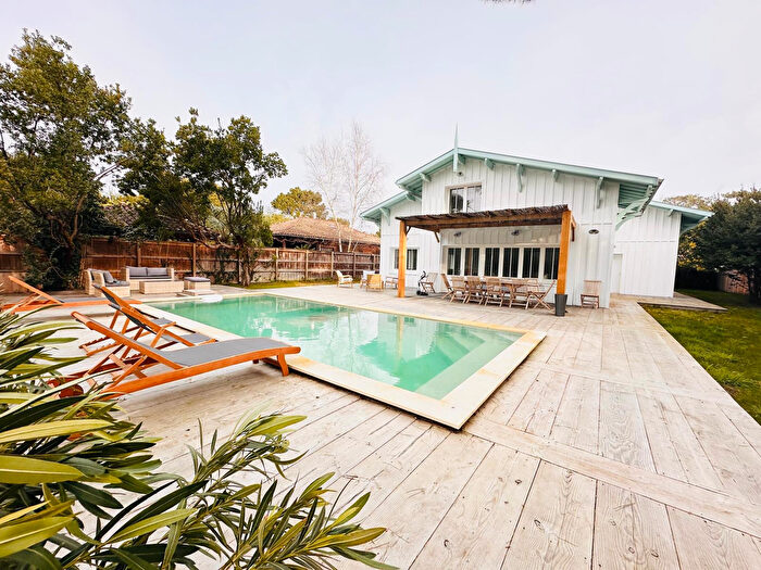 Maison à vendre - Lège-Cap-Ferret - 6 pièces - 5 chambres