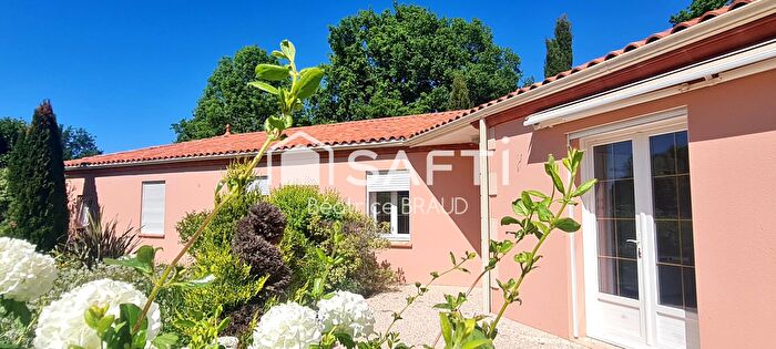 Maison 8 pièces à vendre - Exideuil