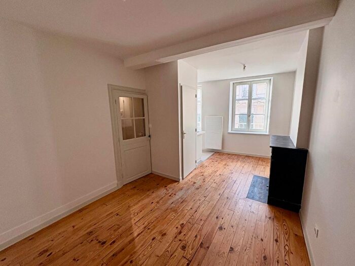 Appartement à louer - Roanne, Centre-ville, Varenne - 2 pièces - 1 chambre