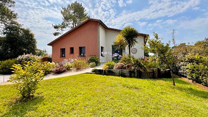 Lège-Cap-Ferret : Maison 5 pièces à vendre