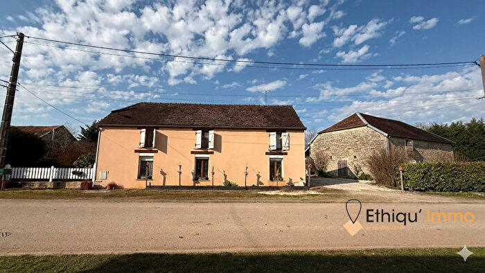 Maison à vendre - Magny-Fouchard - 4 pièces - 3 chambres