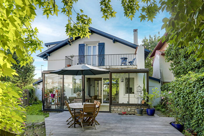 Maison 6 pièces à vendre à BayonneBayonaBaiona, Arènes