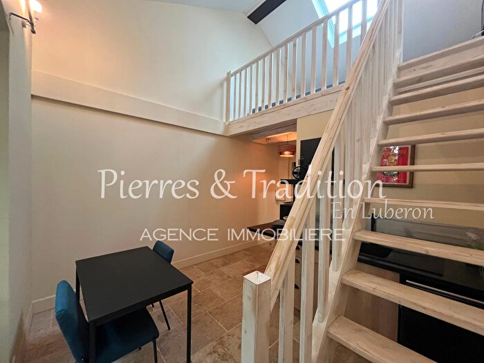 Appartement à louer - Saignon - 1 pièce - 1 chambre